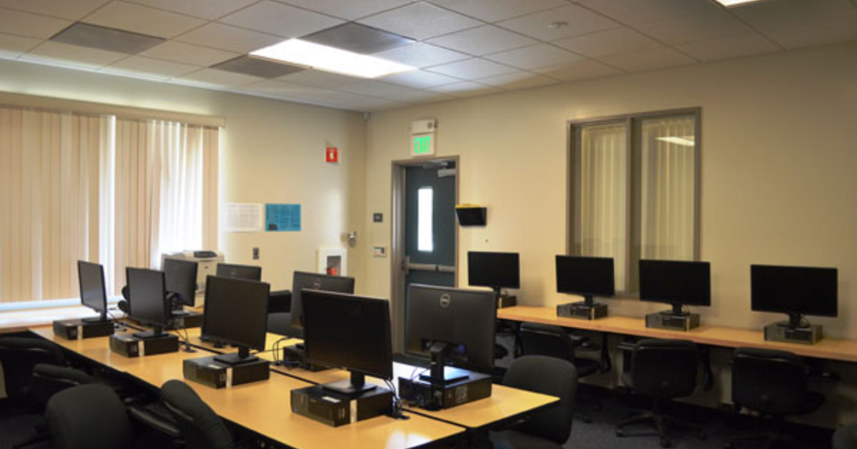 Rent Computer Lab (Room D4) in San Jose