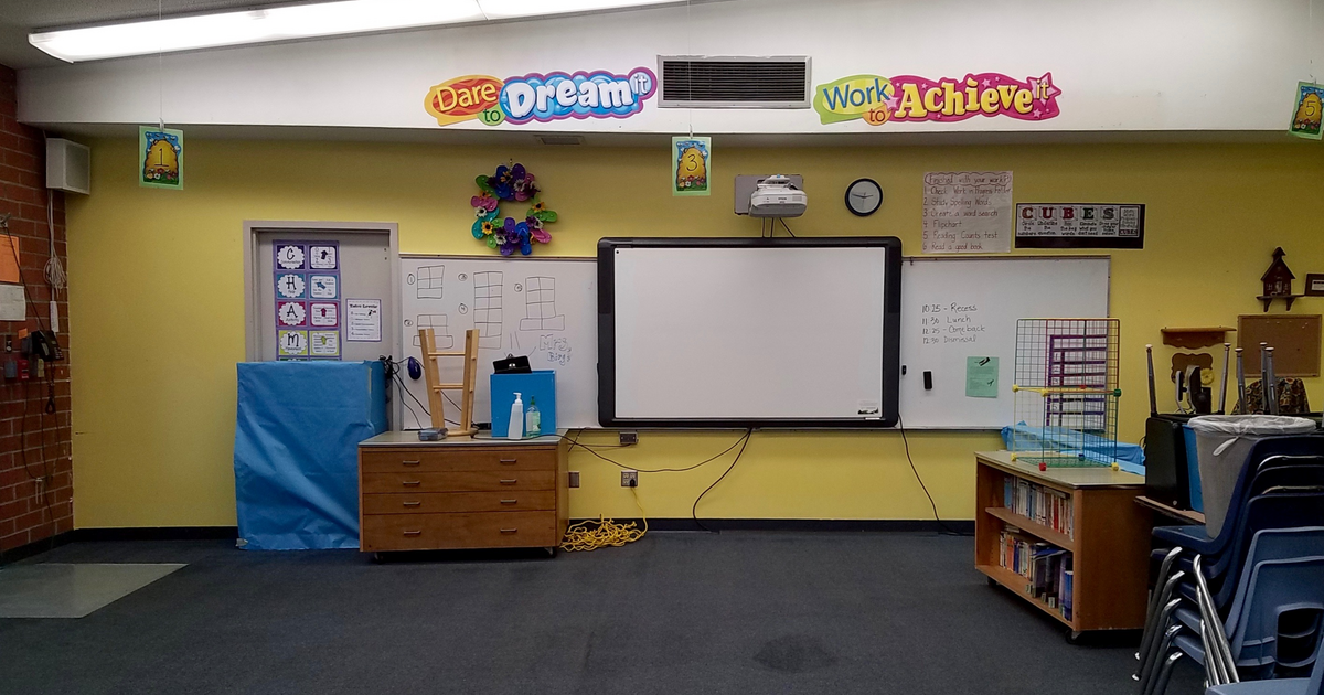 Rent Classroom Standard in Thousand Oaks
