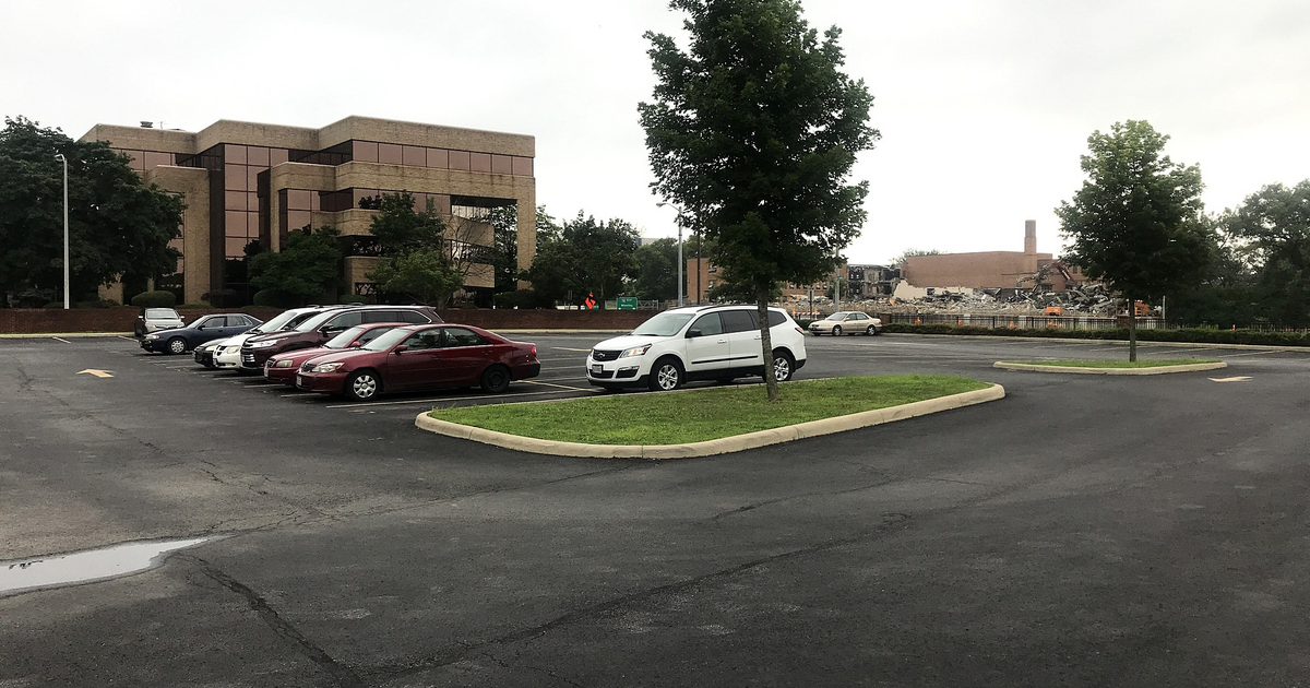 Rent Parking Lot in Columbus