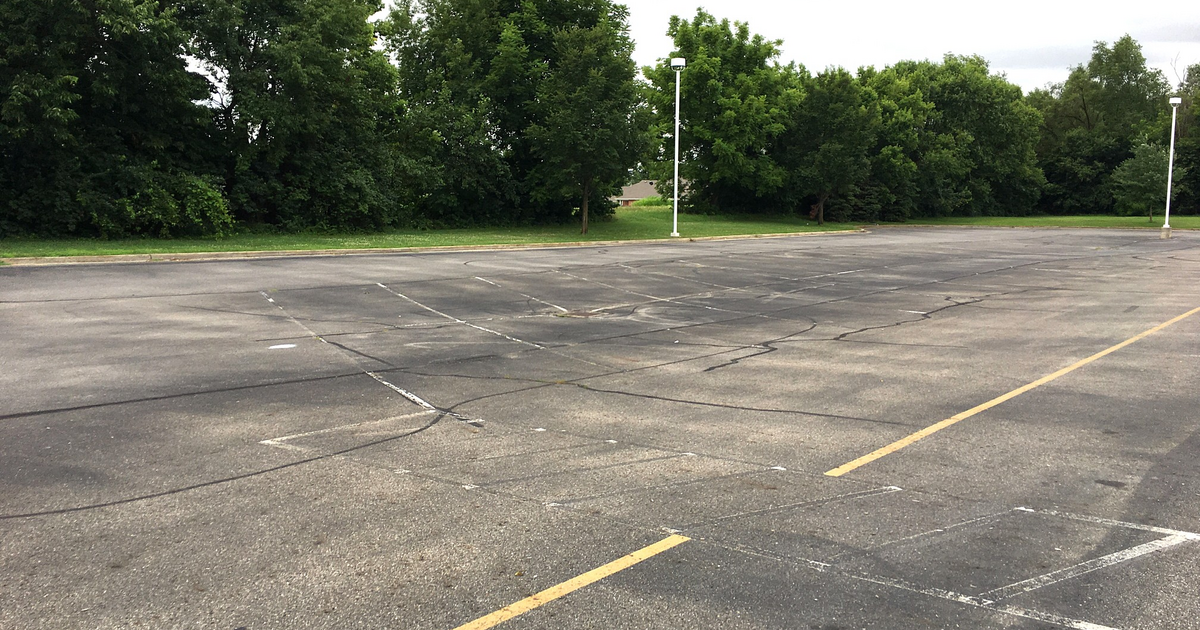 Rent Parking Lot in Columbus