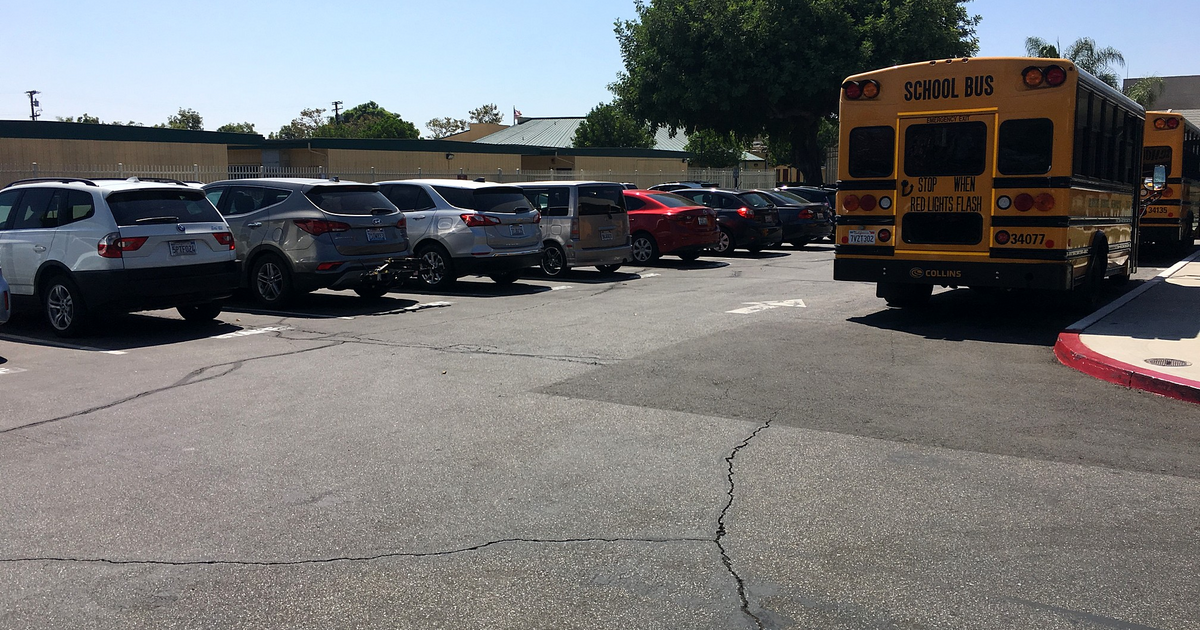 Rent Parking Lot in Santa Ana