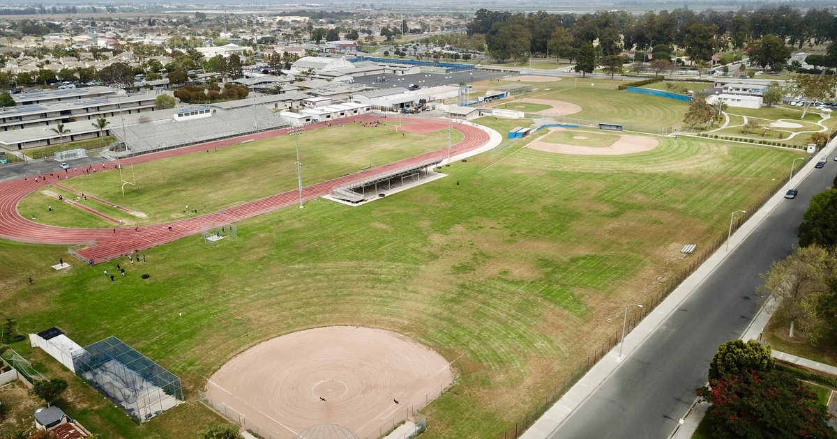 Rent Field - Softball Varsity in Oxnard