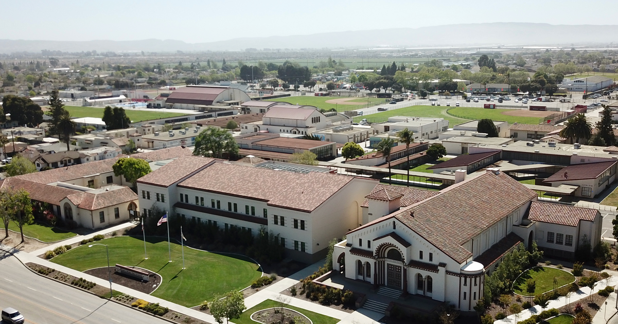 Rent fields, gyms, theaters and more in Santa Maria