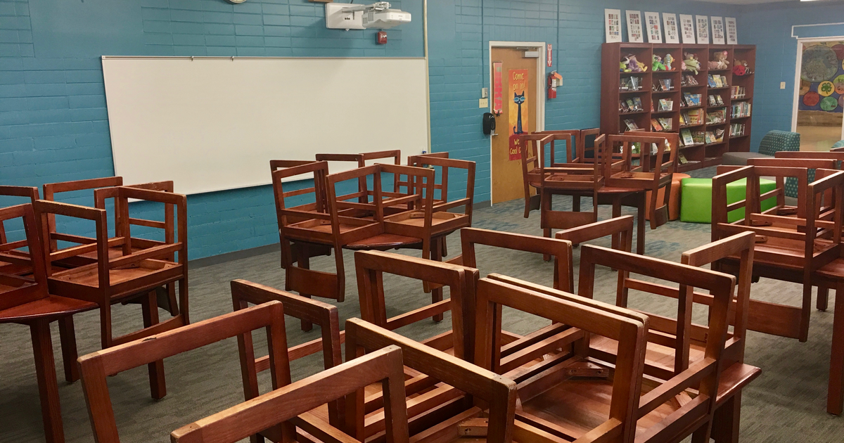 Rent Library in Lockhart