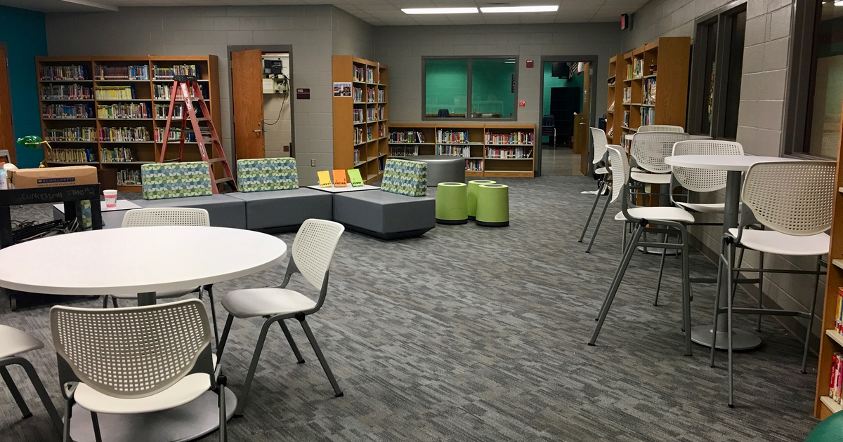 Rent Library in Lockhart