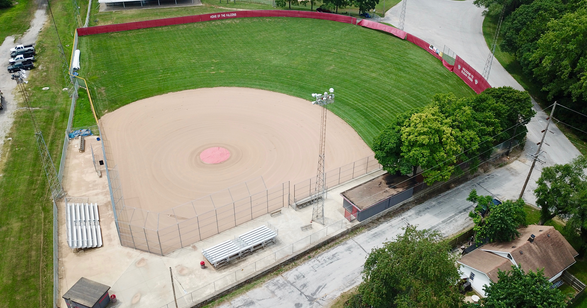Rent Roper Field in Independence