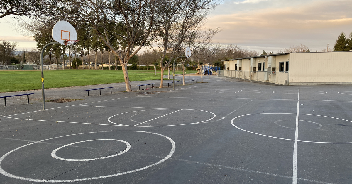 Rent Outdoor Basketball Courts in Mountain View