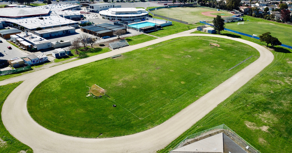 Rent Field - Football in Fremont
