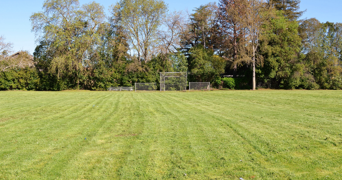 Rent a Field (Small) in Napa CA 94558