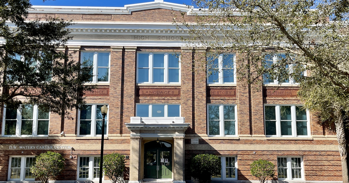 Rent fields, gyms, theaters and more in Tampa