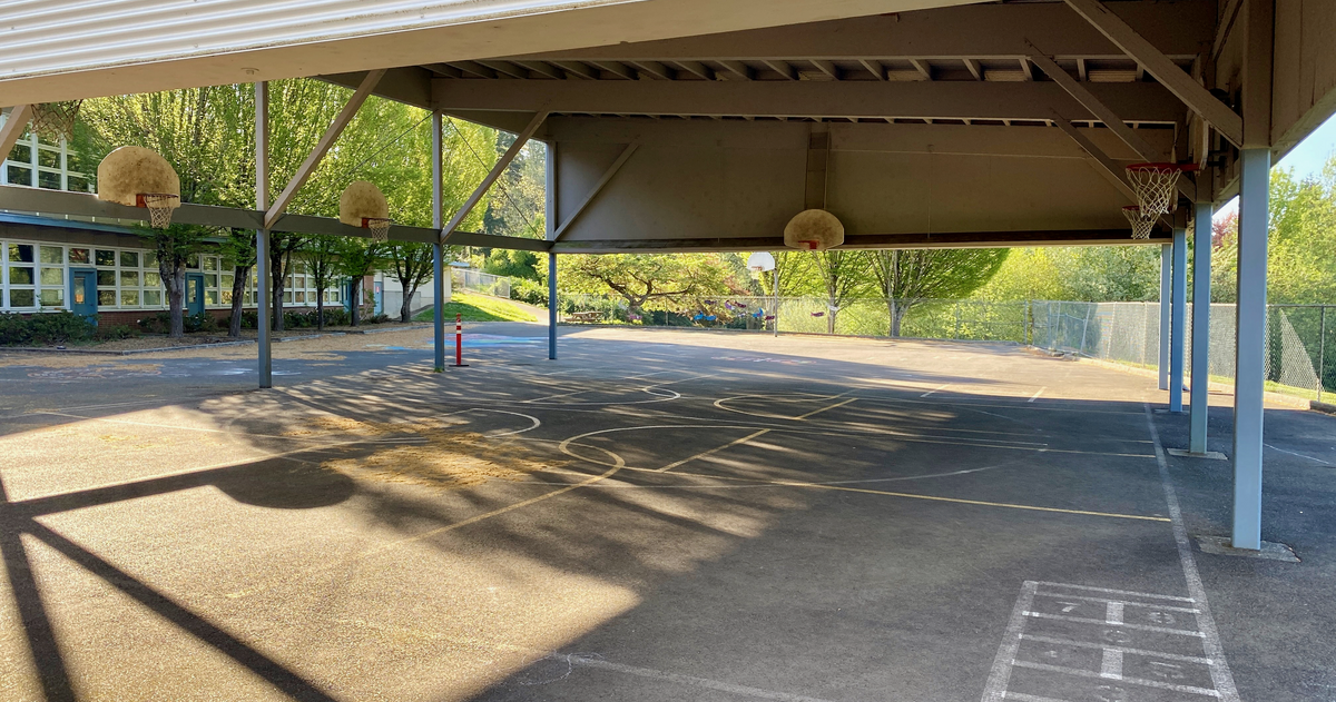Rent Covered Outdoor Basketball Courts in Milwaukie