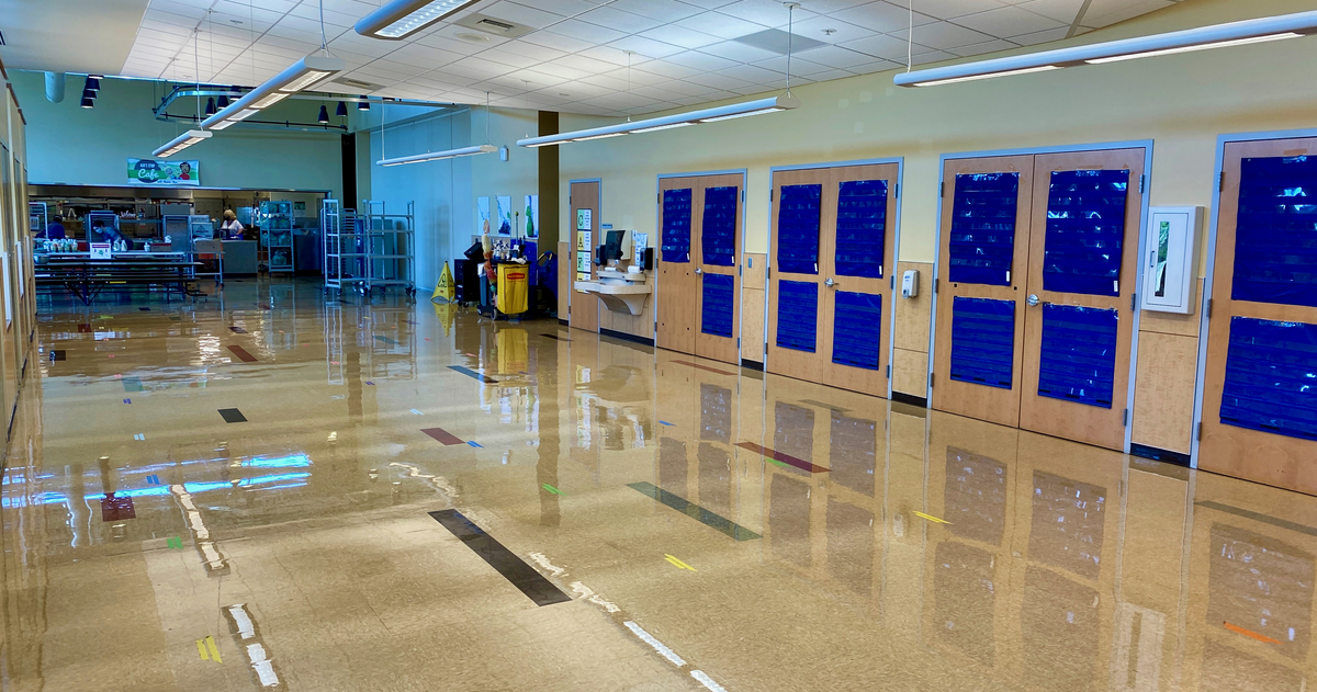 Rent Cafeteria in Happy Valley