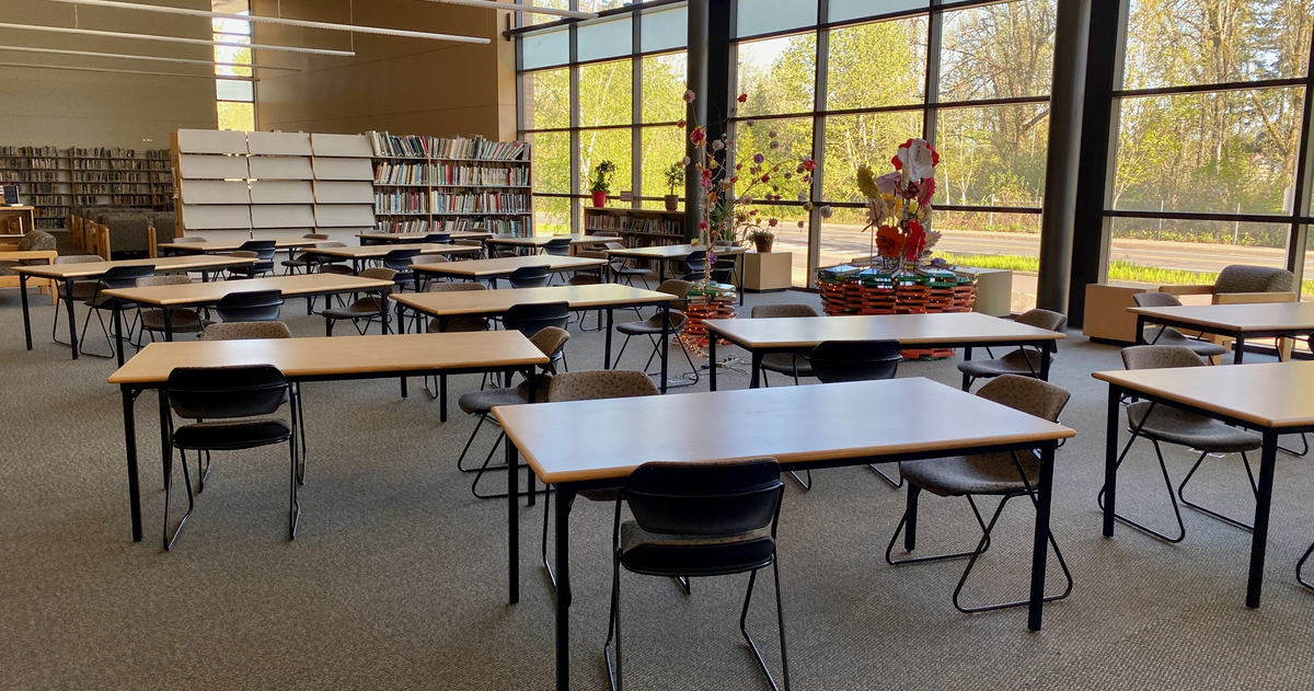 Rent Library in Clackamas