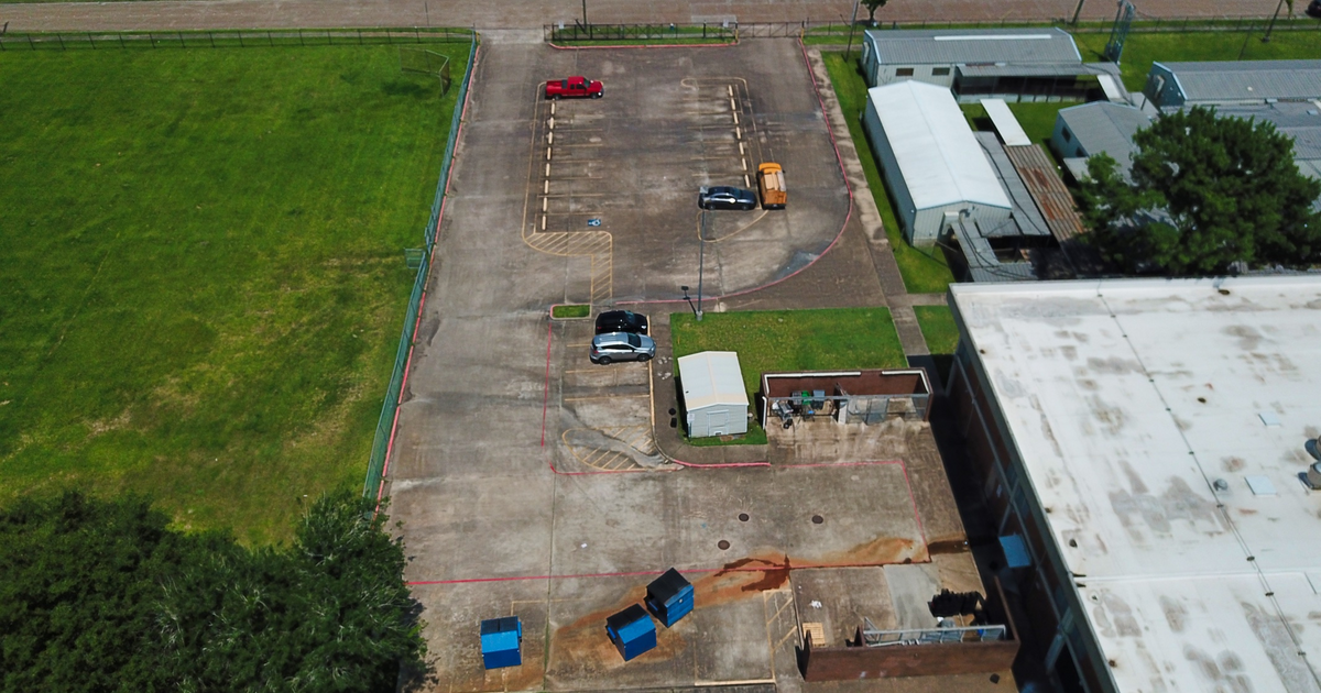 Rent Parking Lot - Back in Houston