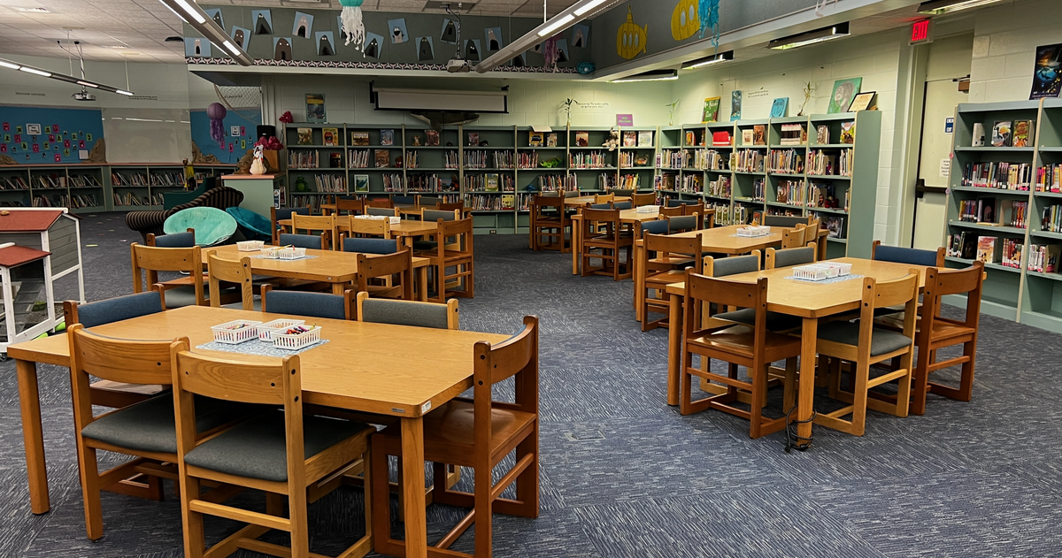 Rent Library in Edgewater