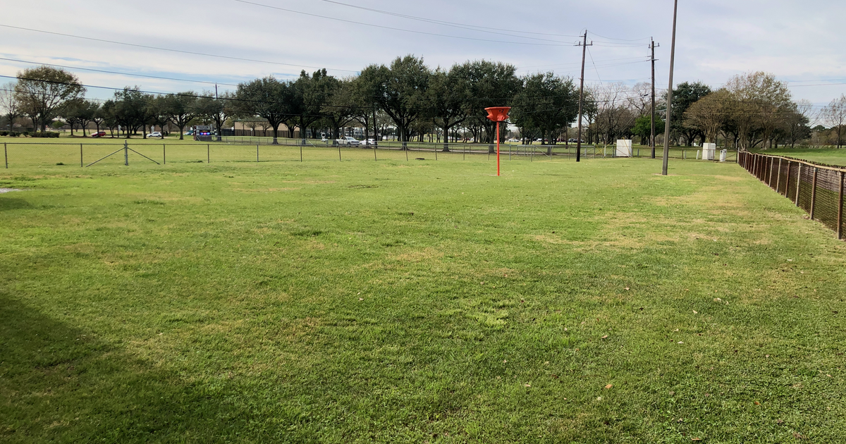 Rent Field - Practice in Pasadena