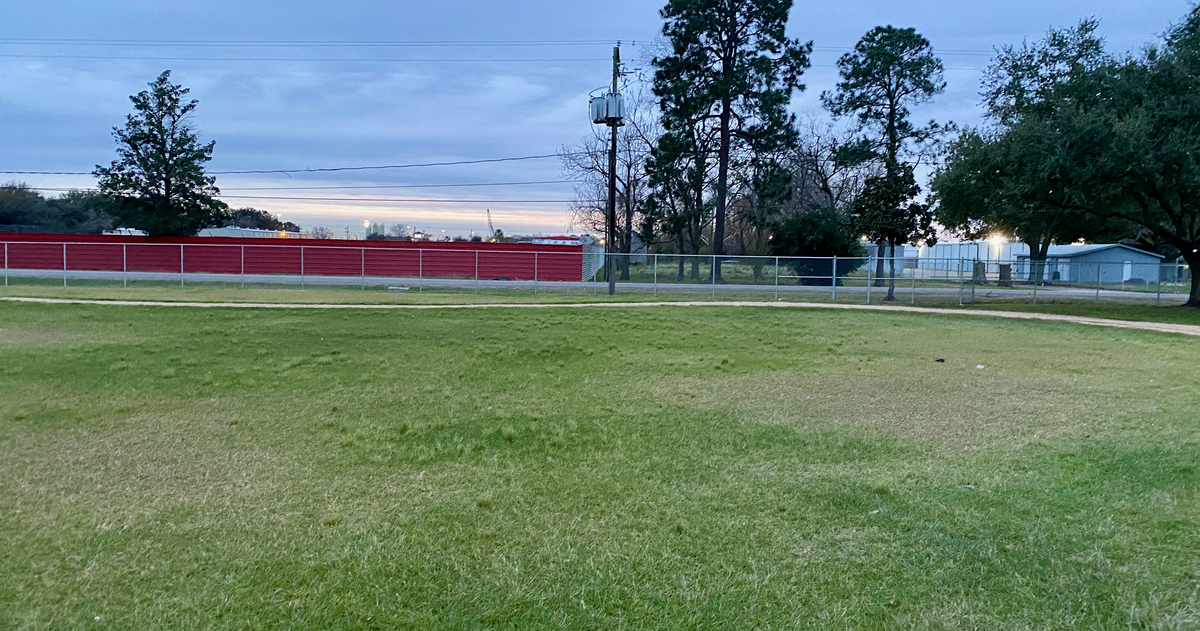 Rent Field - Practice 1 in Pasadena