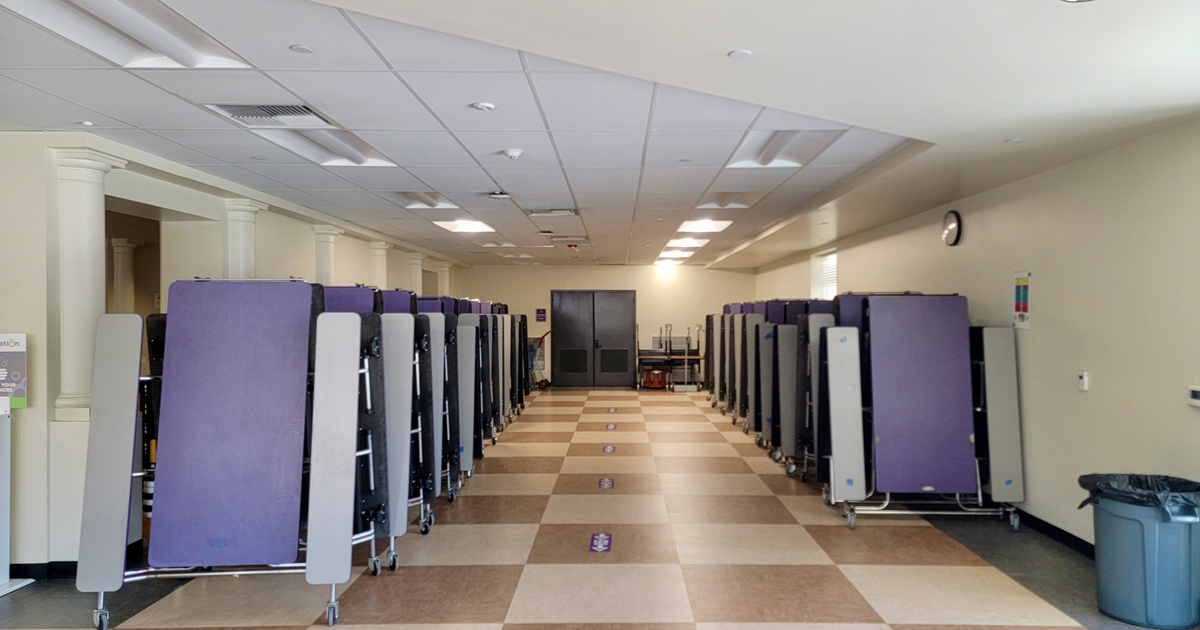 Rent Cafeteria in Beverly Hills