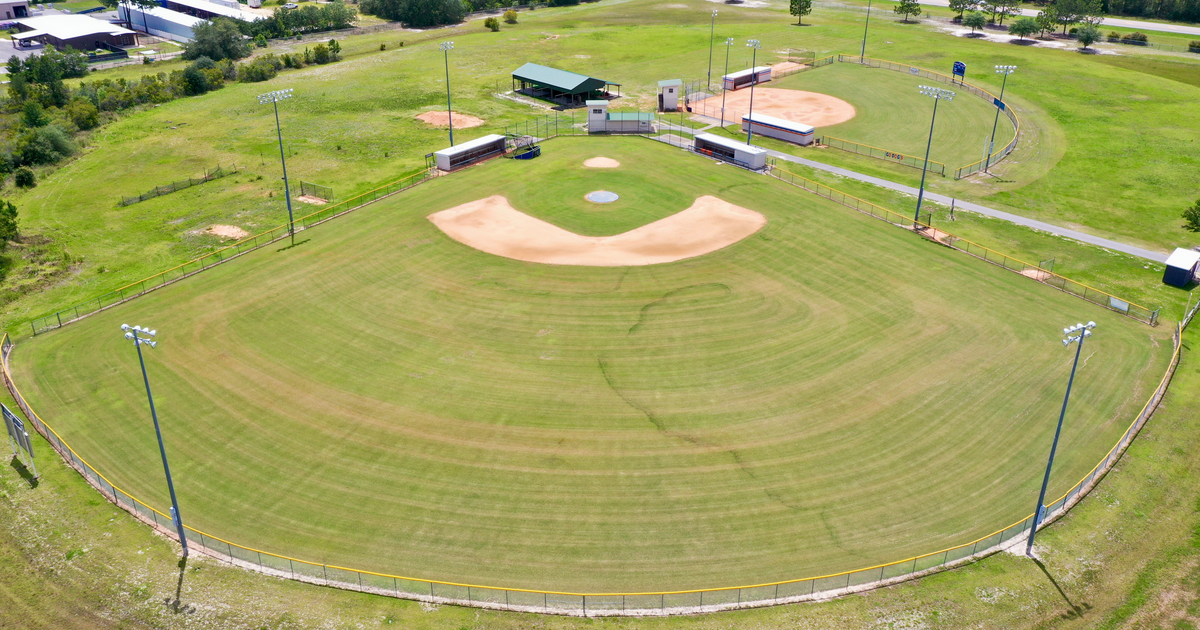 Rent Field - Baseball in Freeport
