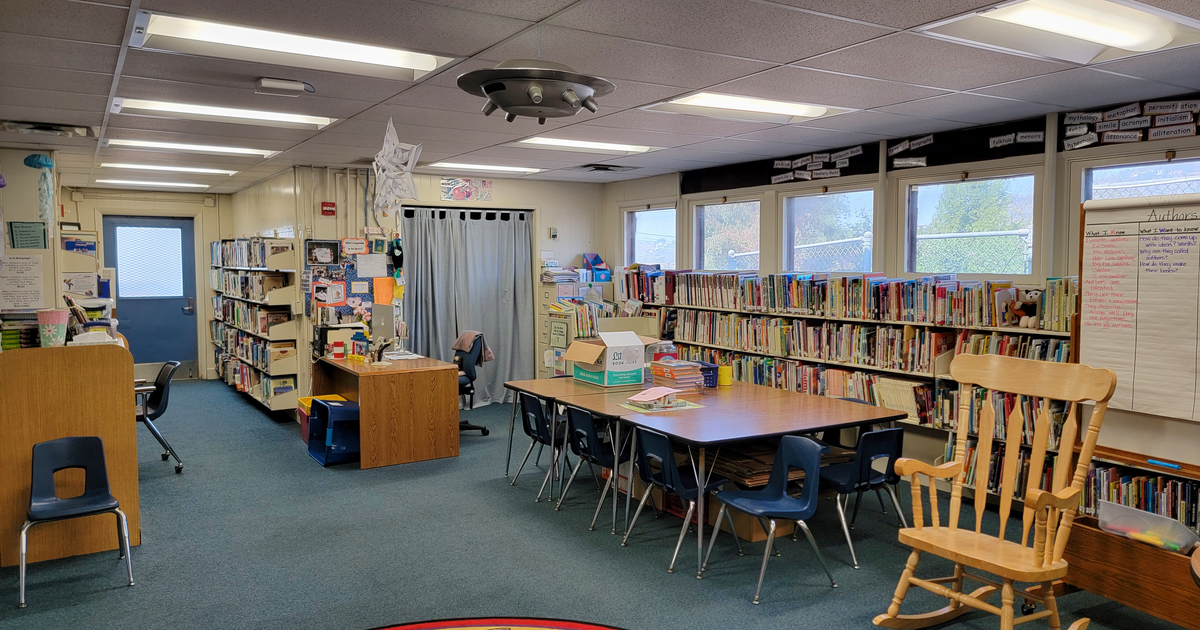 Rent a Library (Small) in Spring Valley CA 91977