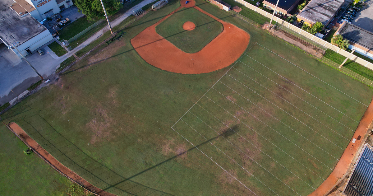 Rent Field - Baseball in Laud Lakes