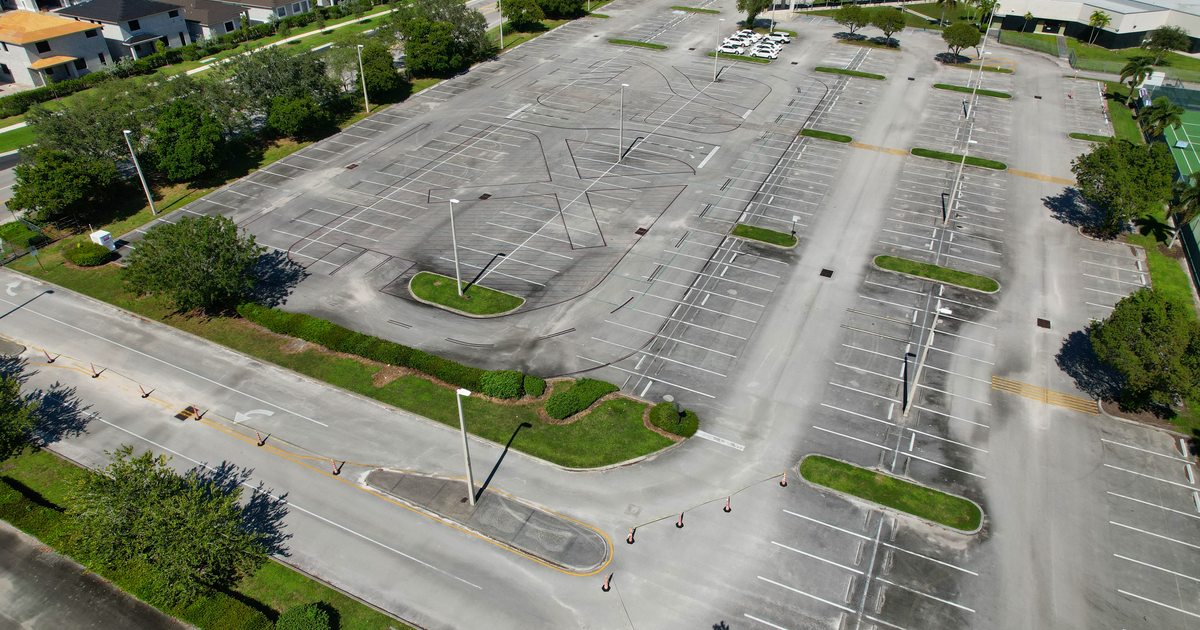Rent Parking Lot - Stadium in Miramar
