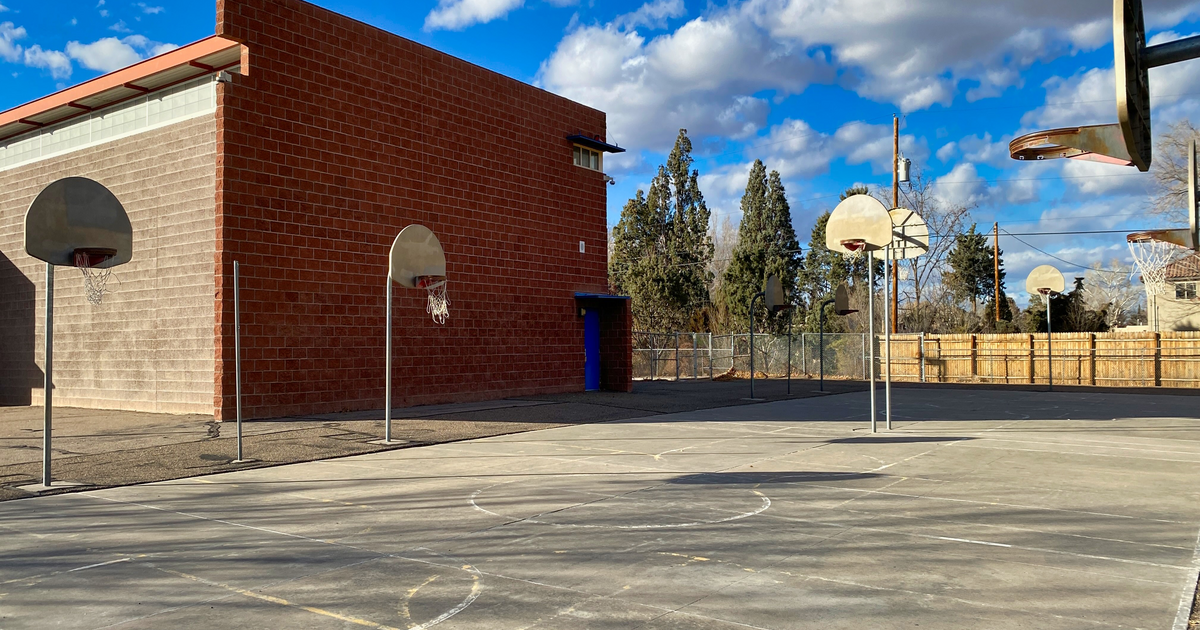 Rent Outdoor Basketball Courts in Albuquerque