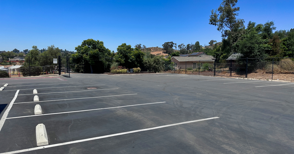 Rent Parking Lot - Back in El Cajon