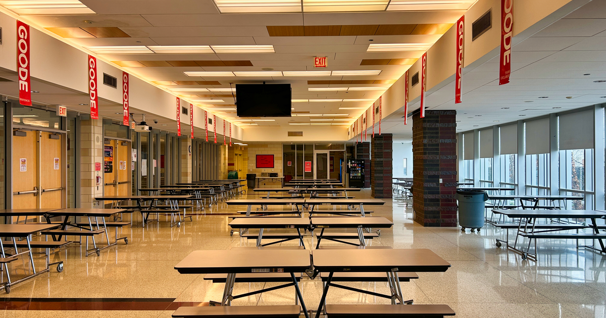 Rent Cafeteria in Chicago
