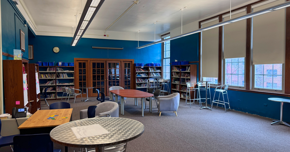 Rent Library - 204 & 208 (2nd Floor) in Chicago