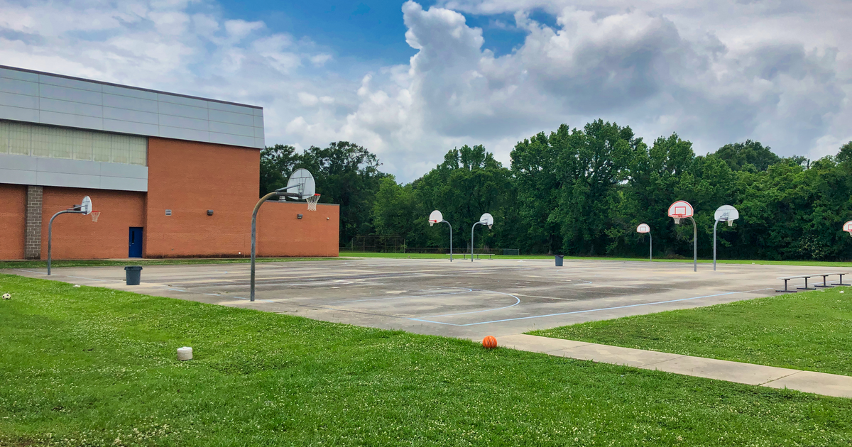 Rent Outdoor Basketball Courts in Baton Rouge