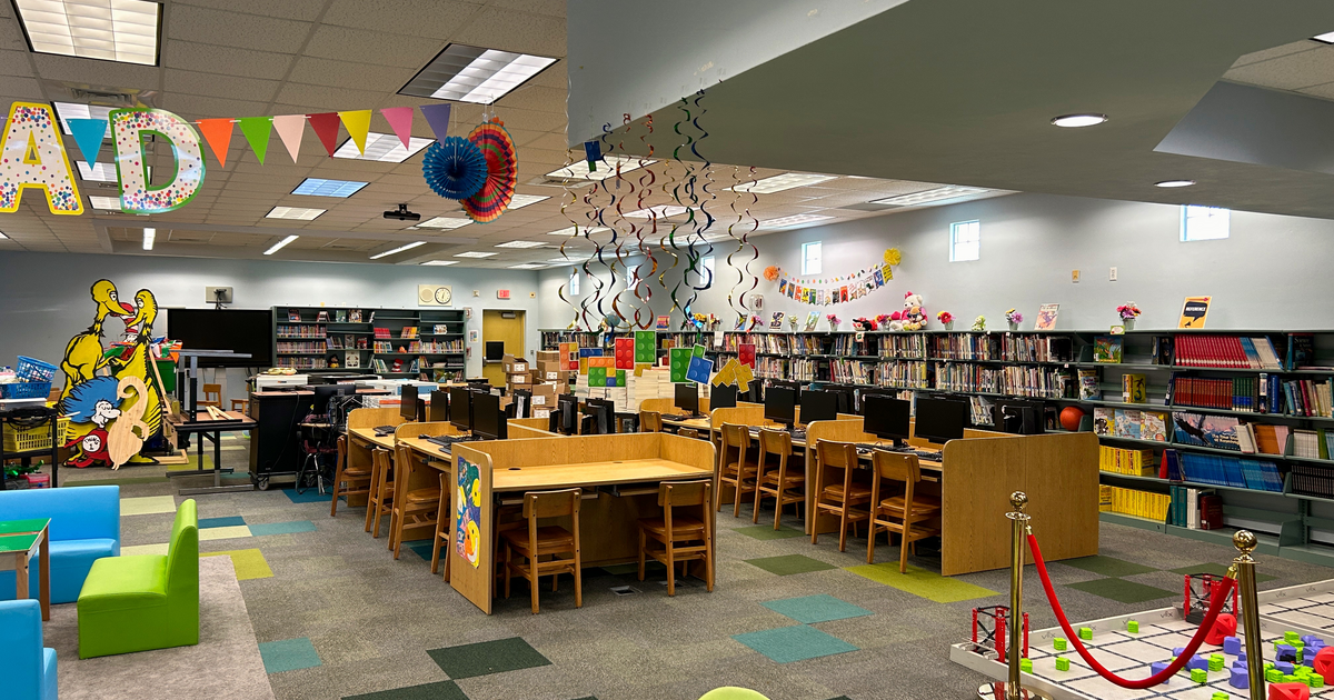 Rent Library in Hialeah