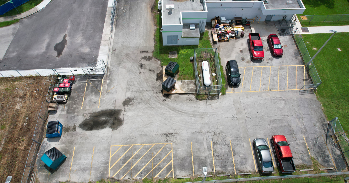 Rent Parking Lot - Back in Homestead