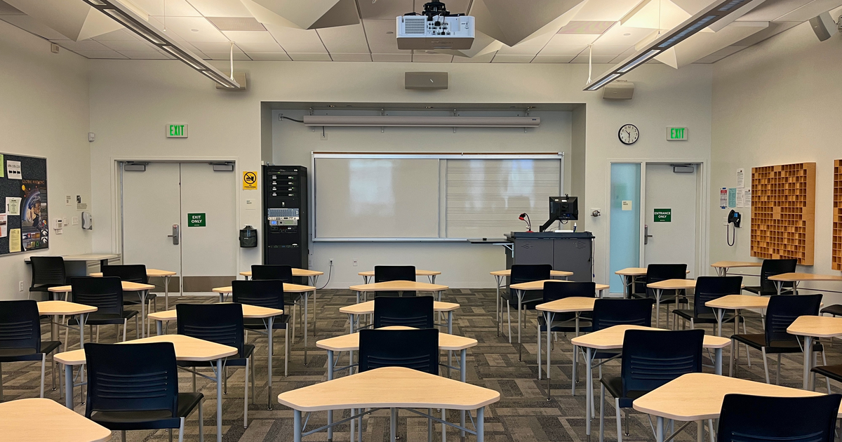 Rent PA 115 Lecture Room in San Jose