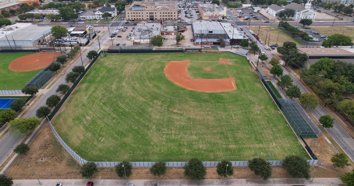 Rent Baseball Field in Dallas