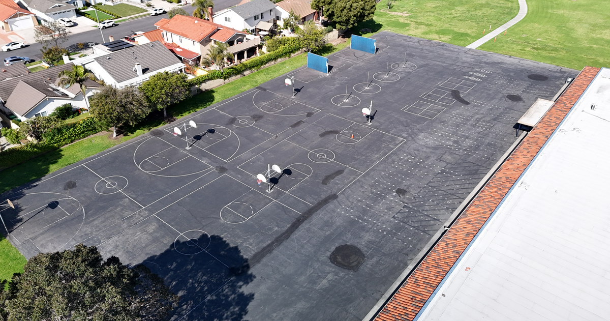 Rent Outdoor Basketball Courts in Irvine