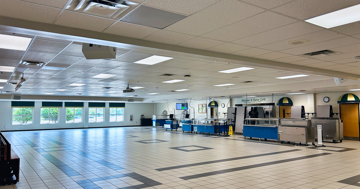 Rent Cafeteria in Grayson