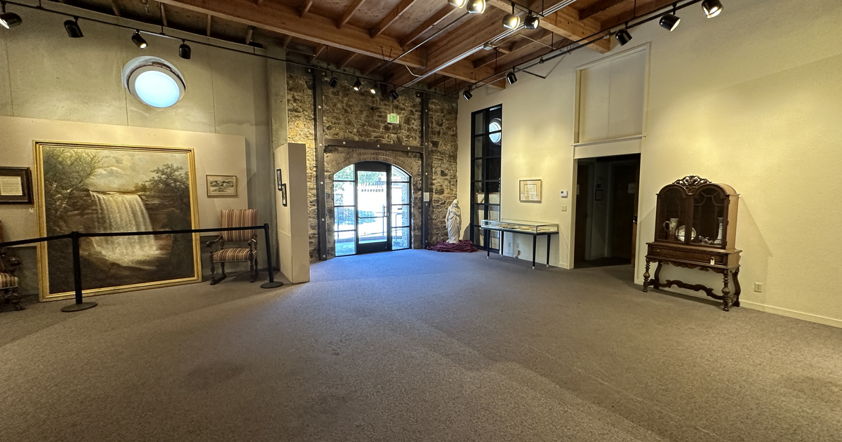 Rent Wiegend Gallery in Belmont