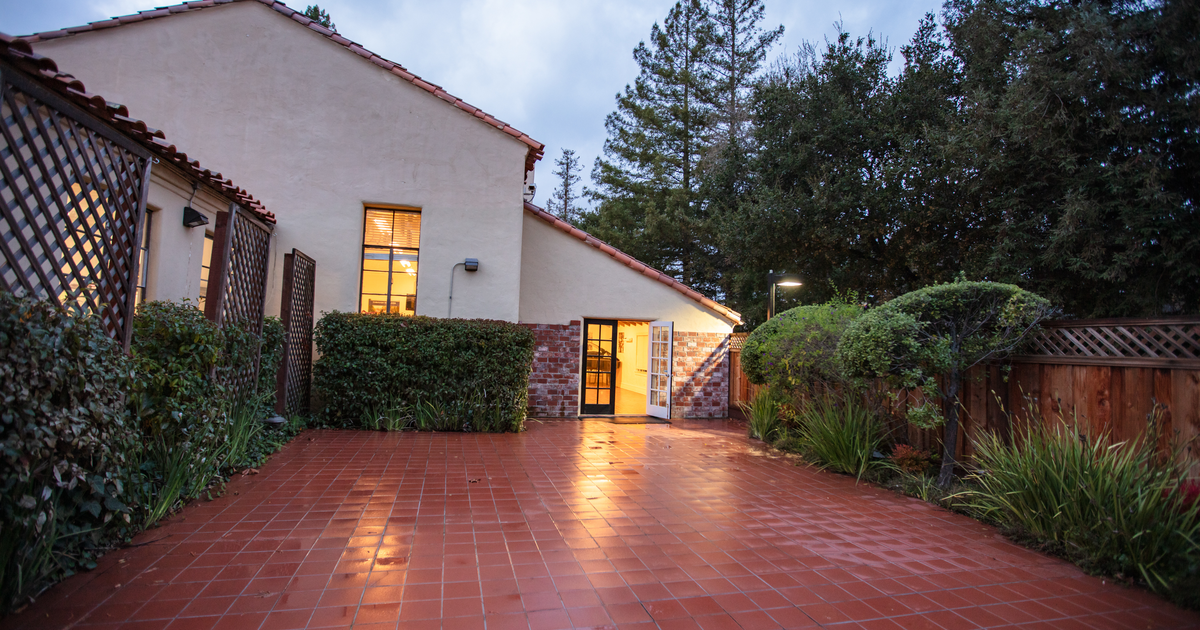 Rent Russell Center Courtyard in Atherton
